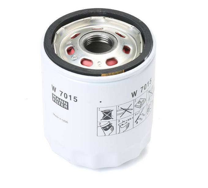 Jaguar Land Rover Engine Oil Filter C2Z21964 – MANN-FILTER W7015 Mann-Filter W 7015